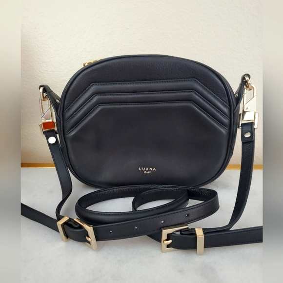 Luana | Bags | Luana Italy Black Leather Camera Shoulder Bag | Poshmark